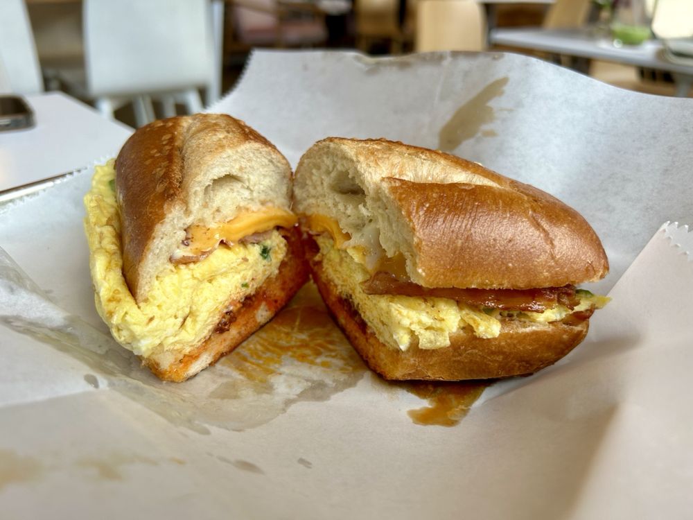 HEIRLOOM BREWSHOP - Updated June 2024 - 373 Photos & 177 Reviews - 219 ...