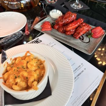 CONFESSIONS - Updated April 2025 - 20 Photos - 3300 Kirby Dr, Houston ...