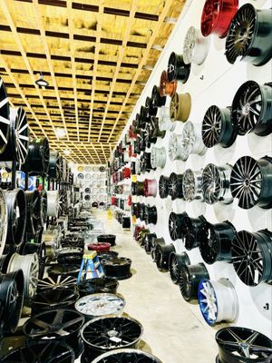 OMAR’S WHEELS AND TIRES - Updated January 2026 - 53 Photos & 34 Reviews ...