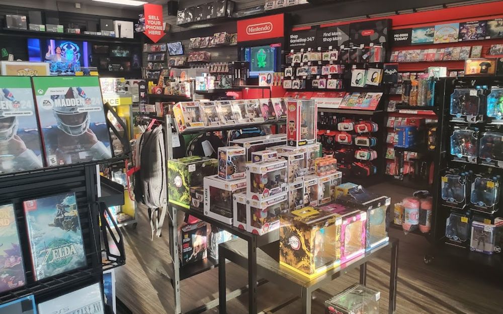 GAMESTOP - Updated October 2025 - 10 Photos & 11 Reviews - 480 N Hwy 90 ...