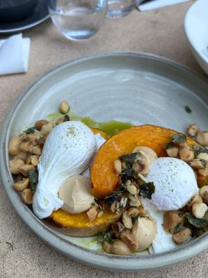 THE TOPIARY CAFE - Updated December 2025 - 40 Photos & 18 Reviews ...