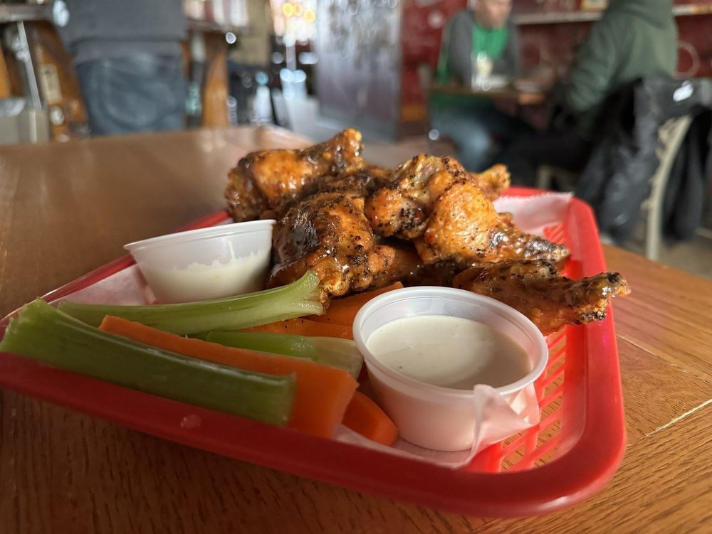 GRINDERS - Updated August 2025 - 682 Photos & 789 Reviews - 417 E 18th ...