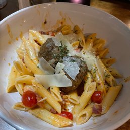 GIO MODERN ITALIAN - Updated July 2025 - 538 Photos & 441 Reviews - 138 ...