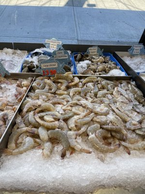 AVENUE U FISH MARKET - Updated March 2025 - 19 Photos & 37 Reviews ...