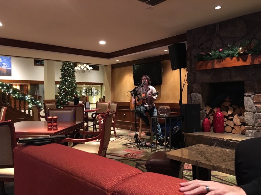 AVALANCHE PUB - Updated September 2025 - 40 Photos & 36 Reviews - 715 West Lionshead Cir, Vail ...