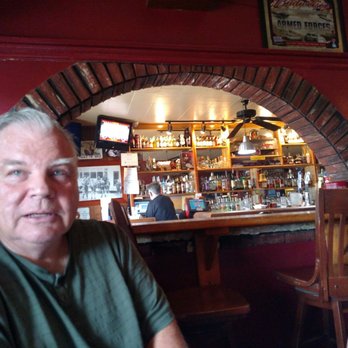 PULLMAN TAVERN - Updated October 2025 - 23 Photos & 23 Reviews - 5604 ...