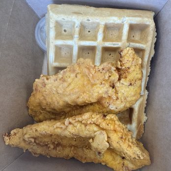 ALI’S CHICKEN & WAFFLES - Updated May 2026 - 328 Photos & 493 Reviews ...