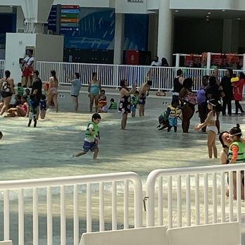 East Rutherford DREAMWORKS WATER PARK - Updated November 2024 - 255 ...