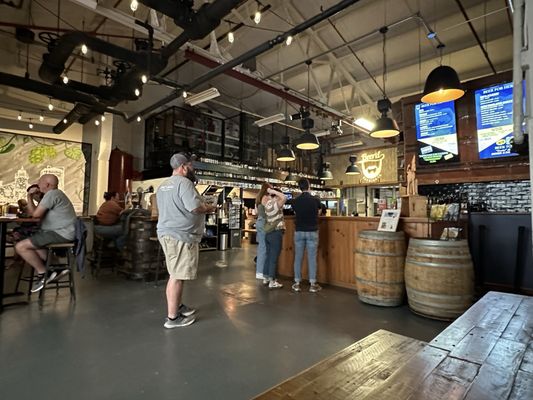 THE BEER’D BREWING - Updated August 2025 - 130 Photos & 93 Reviews - 22 ...