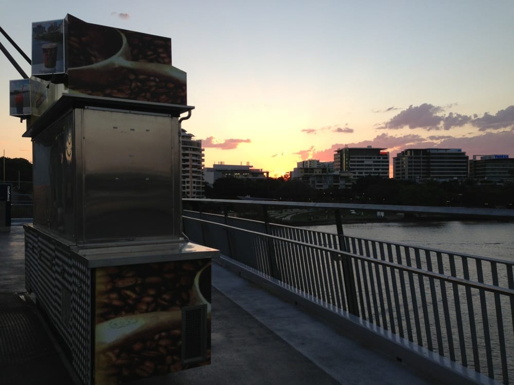 THE DOMAIN, QUT-SIDE OF THE GOODWILL BRIDGE - Goodwill Bridge, Brisbane ...