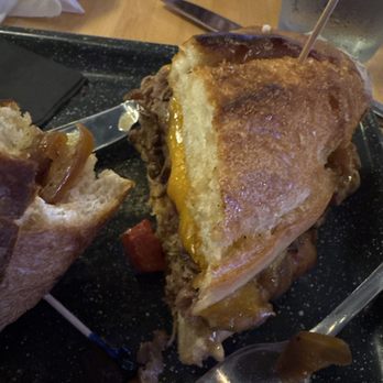 BROOK’S KITCHEN & TAP - Updated August 2025 - 232 Photos & 227 Reviews ...