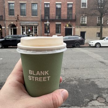 BLANK STREET COFFEE - Updated June 2025 - 113 Photos & 81 Reviews - 647 ...
