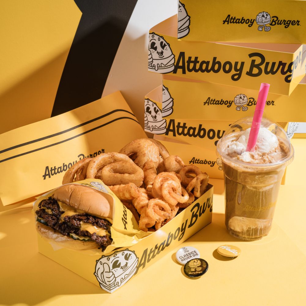 ATTABOY BURGER - Updated October 2025 - 60 Photos & 35 Reviews - 3700 W ...