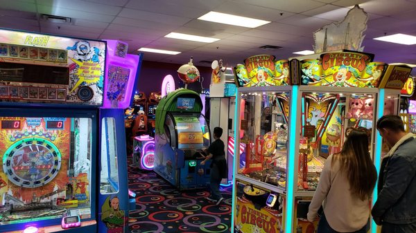 NICKEL CITY - 45 Photos & 65 Reviews - 1515 S State St, Orem, Utah ...