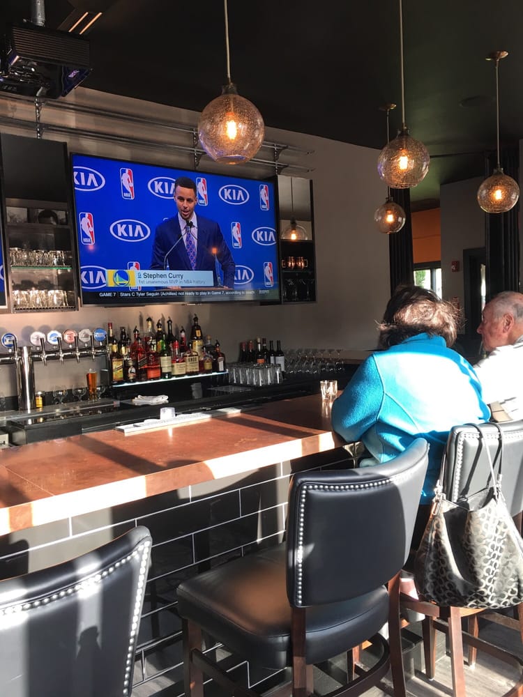 COMELLA’S - Updated December 2025 - 14 Photos & 58 Reviews - 211 ...