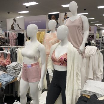 TARGET - Updated November 2025 - 65 Photos & 73 Reviews - 3699 E ...