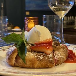 PRIMO - Updated May 2025 - 581 Photos & 457 Reviews - 2 Main St ...