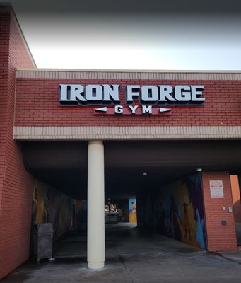 IRON FORGE GYM - Updated December 2025 - 24 Photos & 11 Reviews - 2000 ...