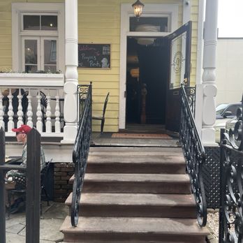 POOGAN’S PORCH - Updated May 2025 - 5491 Photos & 4847 Reviews - 72 ...