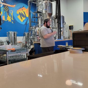 ON ROTATION BREWERY & KITCHEN - Updated August 2024 - 212 Photos & 83 ...