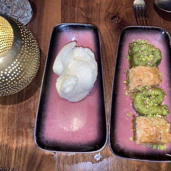 LEYLA - Updated November 2024 - 467 Photos & 276 Reviews - 108 W 74th ...