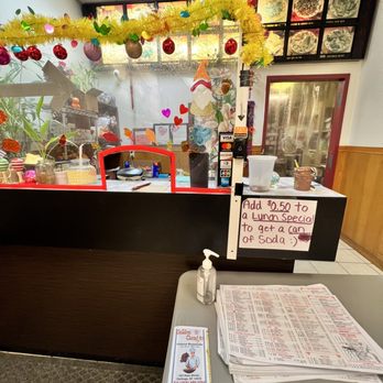 GOLDEN CHENG - Updated December 2025 - 11 Photos & 25 Reviews - 323 ...