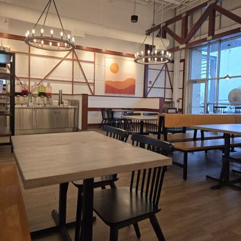 FARMSIDE KITCHEN - CHANTILLY - Updated October 2025 - 30 Photos & 28 ...