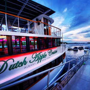 TREEHOUSE BREWING - Updated January 2026 - 122 Photos & 51 Reviews ...