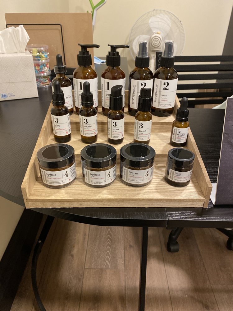 WHITE LOTUS AESTHETICS - Updated August 2025 - 20 Photos - 32 Partition ...