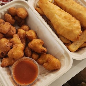 LONDON CHIPPY - 130 Photos & 124 Reviews - 2222 Michelson Dr, Irvine ...