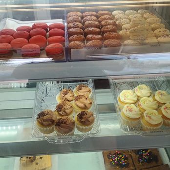 WHISKY BUSINESS BAKERY - Updated January 2026 - 34 Photos & 22 Reviews ...