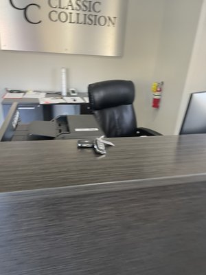 CLASSIC COLLISION - Updated September 2025 - 37 Photos & 51 Reviews ...