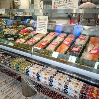 CAPLINGER’S FRESH CATCH - 149 Photos & 116 Reviews - 7620 S Meridian St ...