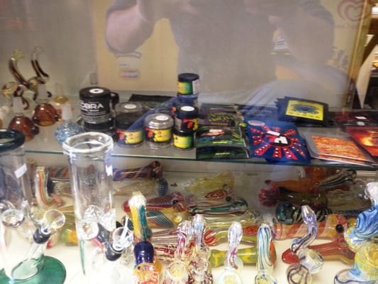 CIGARETTES 4 LESS - Updated December 2025 - 2167 Loveridge Rd ...