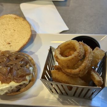 ITHACA ALE HOUSE - Updated October 2025 - 409 Photos & 626 Reviews ...