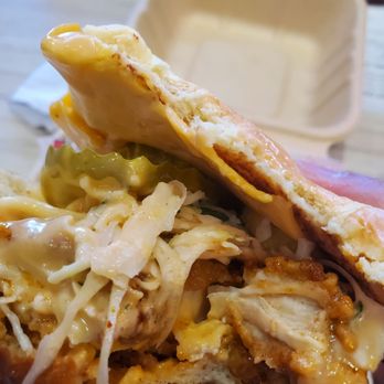 THG’S HOT CHICKEN - Updated October 2025 - 13 Photos - 4099 Erin Mills ...