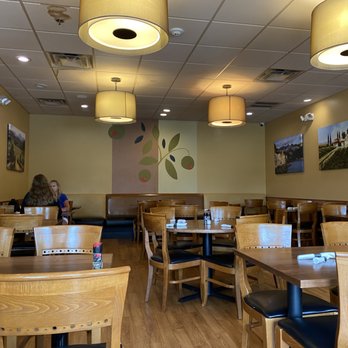 OLIS ITALIAN EATERY - Updated December 2025 - 79 Photos & 162 Reviews ...