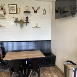 THIRSTEA - Updated July 2025 - 276 Photos & 211 Reviews - 6585 Commerce ...