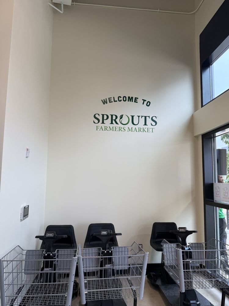 SPROUTS FARMERS MARKET - Updated May 2026 - 10 Photos - 501 N ...