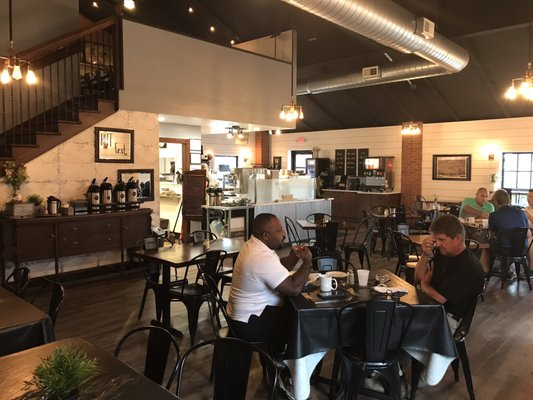 NORTH MAIN CAFE - 41 Photos & 37 Reviews - 108 N Main St, Mount Vernon ...