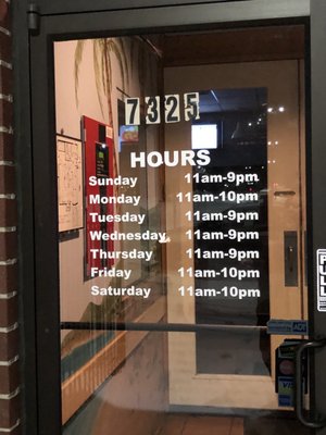 WING SLINGERS - 58 Photos & 200 Reviews - 7325 E Iliff Ave, Denver ...