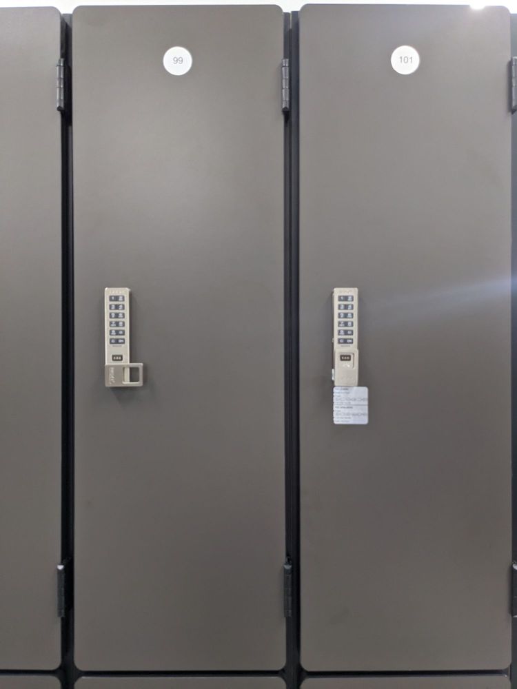 CLASS 5 CLIMBING - Updated June 2025 - 22 Photos - 20120 Hawthorne Blvd ...