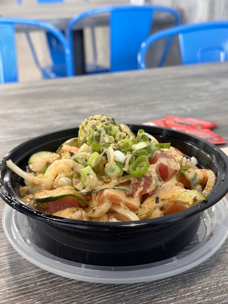 POKI BOWL - Updated September 2025 - 16 Photos & 33 Reviews - 2727 ...