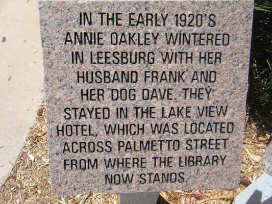 LEESBURG PUBLIC LIBRARY - Updated December 2025 - 21 Photos - 100 East ...