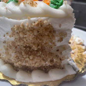 ZERILLI’S BAKERY - 181 Photos & 79 Reviews - 42171 Garfield Rd, Clinton ...