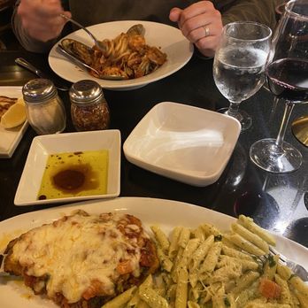 COSMOS BAR & GRILL - Updated March 2026 - 68 Photos & 61 Reviews - 500 ...