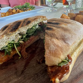 VALENCIA - Updated March 2025 - 57 Photos & 61 Reviews - 315 N Vermont ...