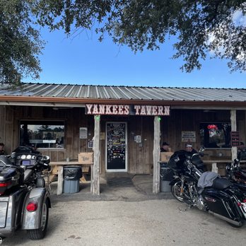 YANKEES TAVERN & GRILL - Updated March 2025 - 59 Photos & 67 Reviews ...