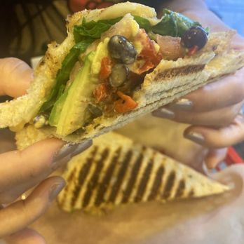 CAFE VALER - Updated August 2025 - 1186 Photos & 1038 Reviews - 112 ...