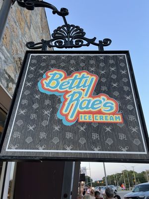 BETTY RAE’S ICE CREAM - Updated December 2025 - 519 Photos & 533 ...